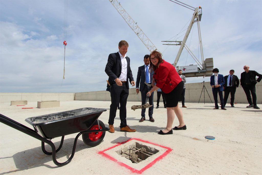 Topping Out ceremony marks progress at Strawberry Star’s landmark Lu2on ...